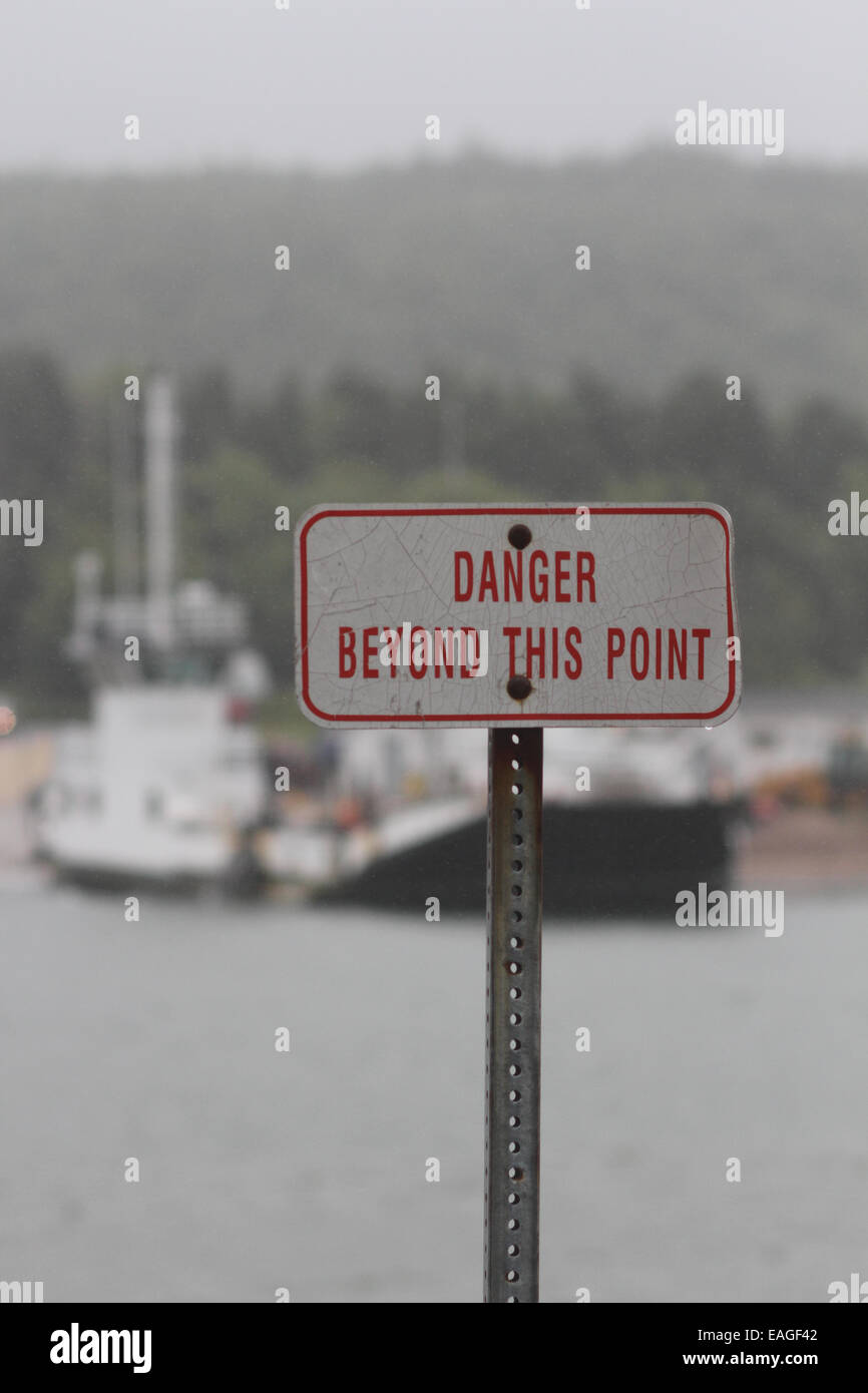 Englishtown ferry hi-res stock photography and images - Alamy