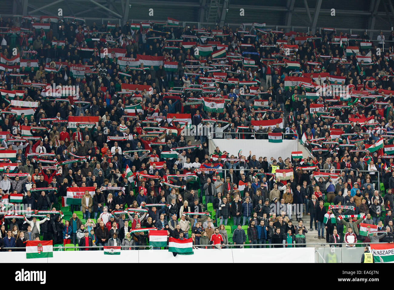 Crowd shouting finland hi-res stock photography and images - Alamy