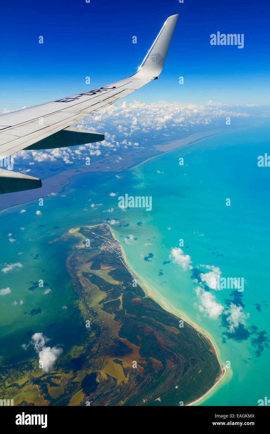 Atlantic ocean from an airplane hi-res stock photography and images - Alamy
