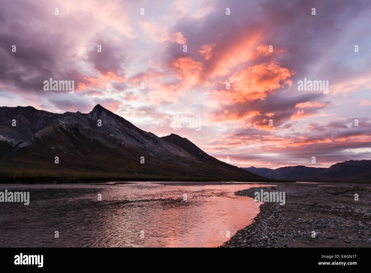 Noatak river basin hi-res stock photography and images - Alamy