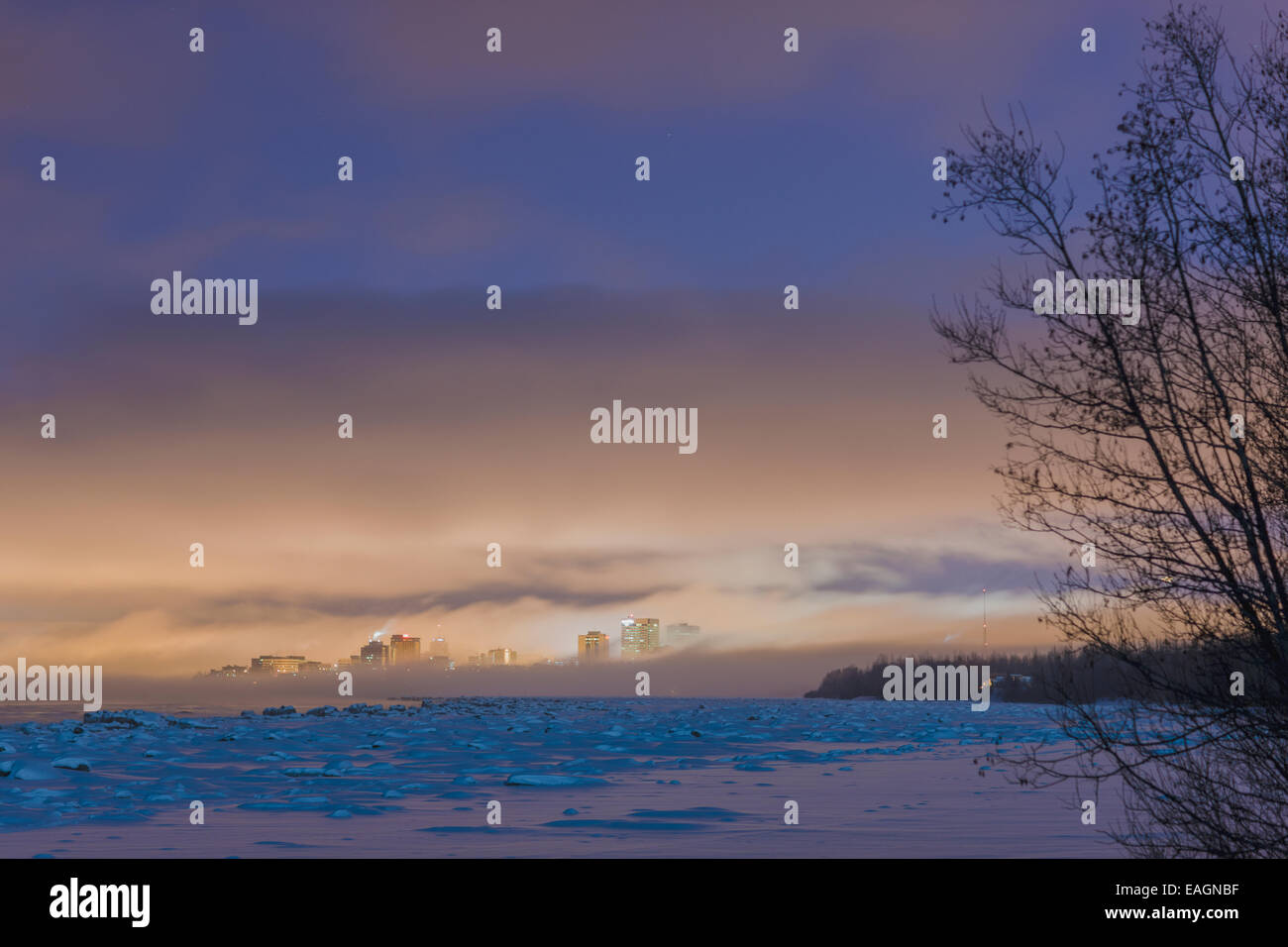 Skyline view anchorage alaska night hi-res stock photography and images ...