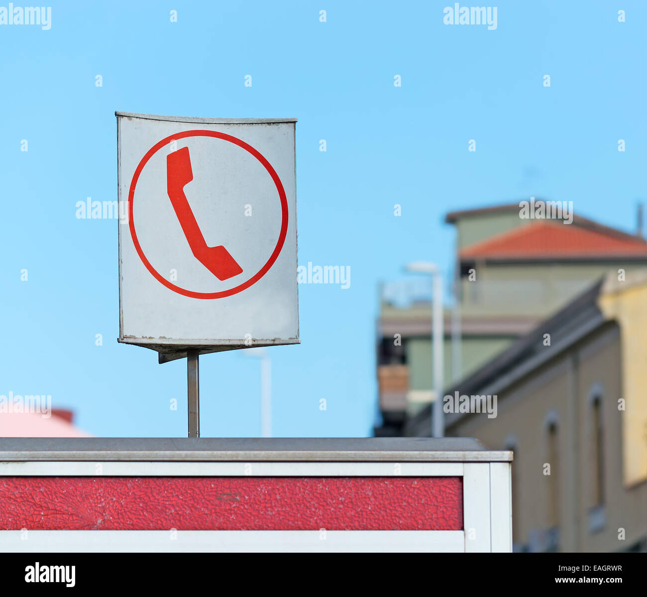 Road sign phone booth hi-res stock photography and images - Alamy