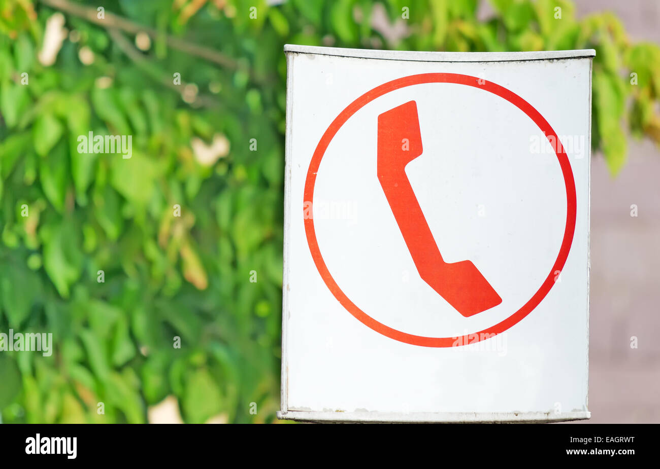 close up of a phone sign Stock Photo - Alamy