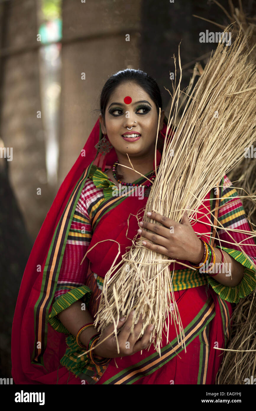 Bengoli hi-res stock photography and images - Alamy