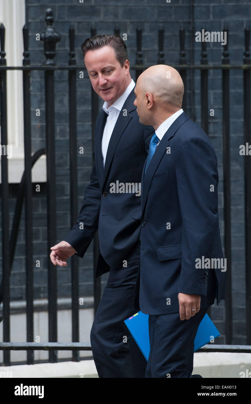 Politicians arrive for a Cabinet meeting at 10 Downing Street ...