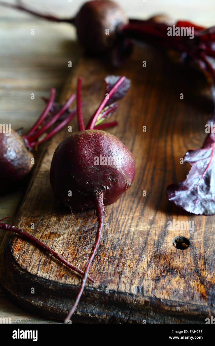 Raw Beetroot on a cutting board, healthy food Stock Photo - Alamy