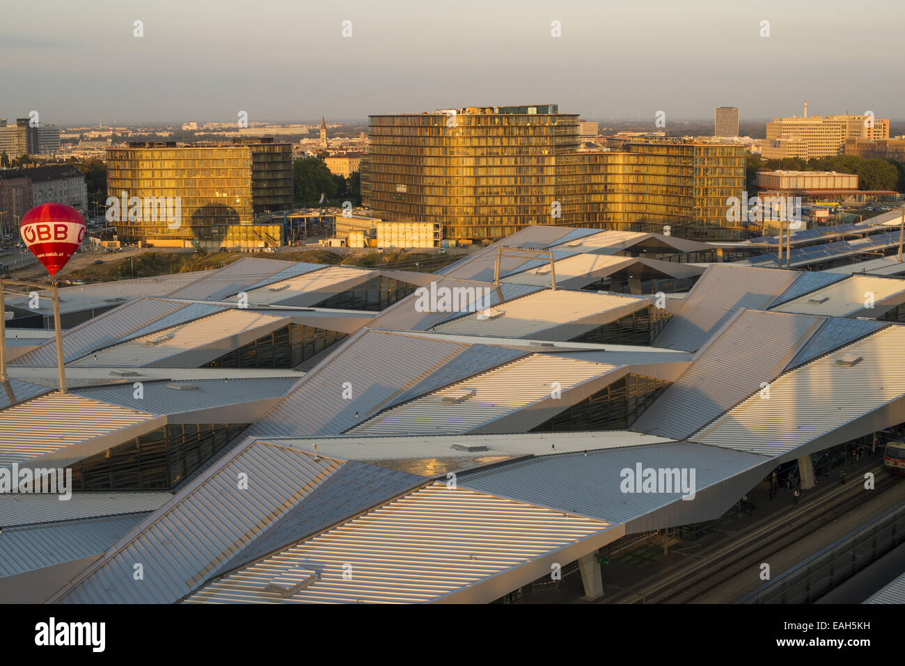 Wien Hauptbahnhof, Vienna Hauptbahnhof, Vienna main railway station ...