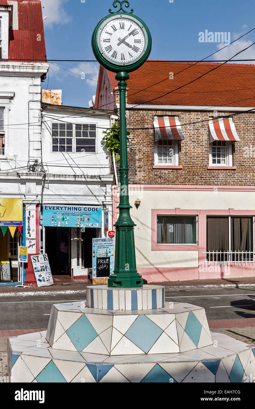 Mounted post hi-res stock photography and images - Alamy