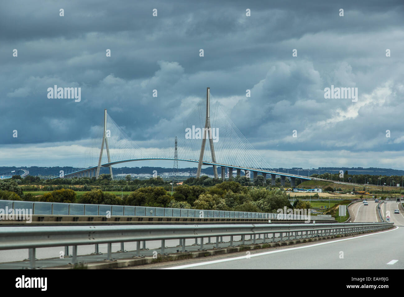 Bridge over the River Seine: Honfleur Le Havre Pont de Normandie Stock ...