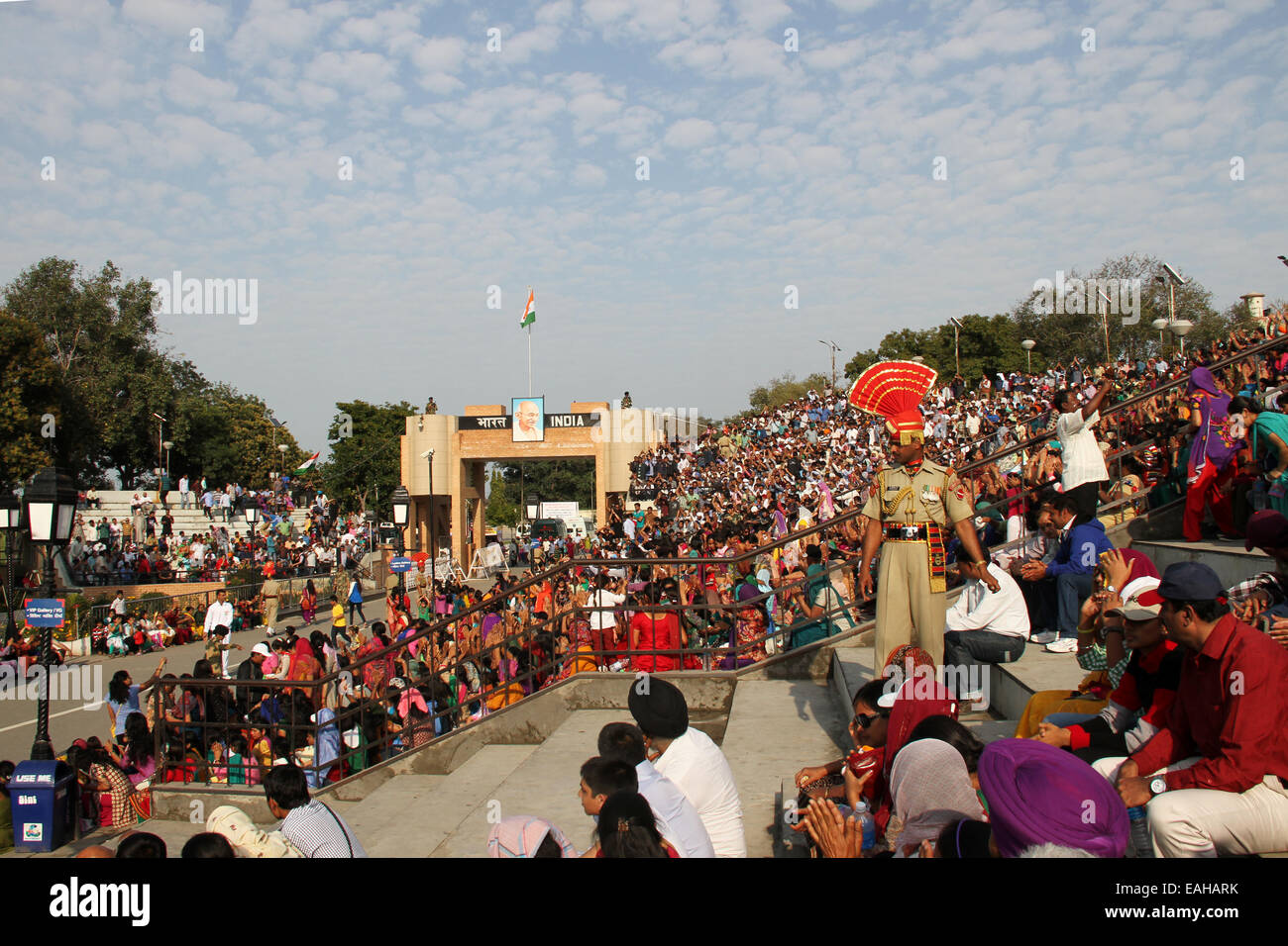Border Parade at the Wagah border - India Side Stock Photo - Alamy