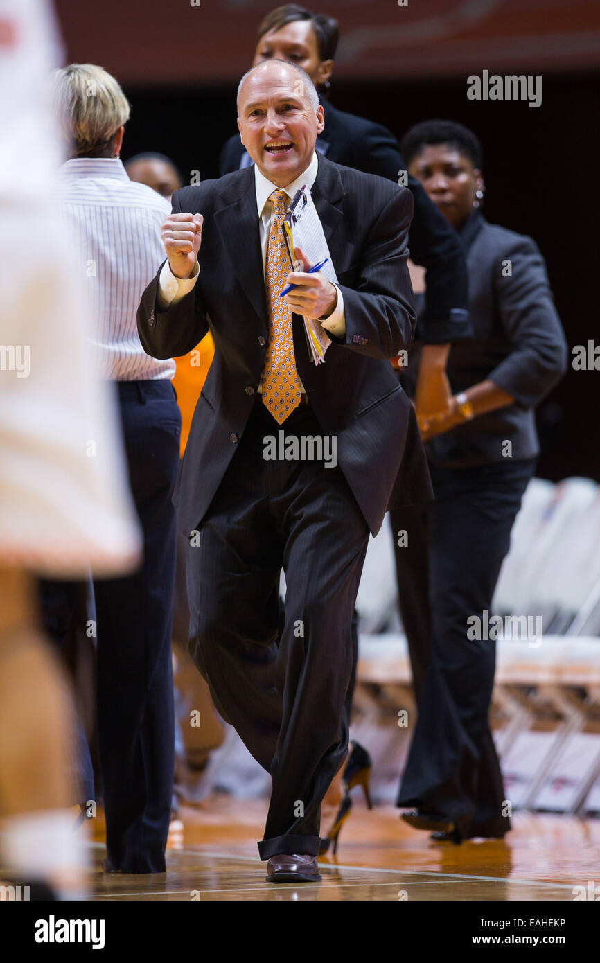 November 14, 2014:assistant coach Dean Lockwood of the Tennessee Lady ...