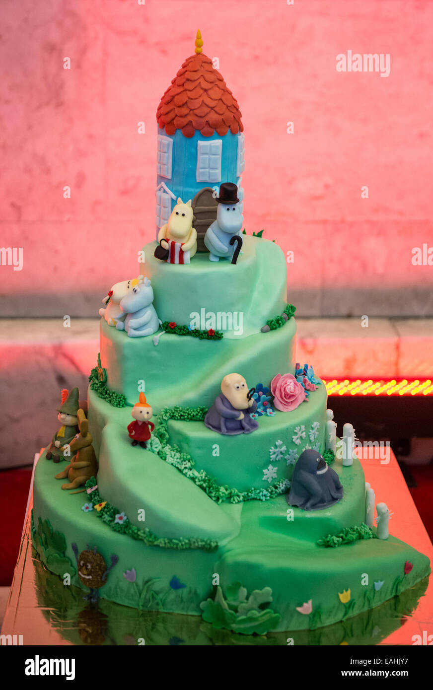 Warsaw, Poland. 15th November, 2014. fancy layer cake with The Moomins ...