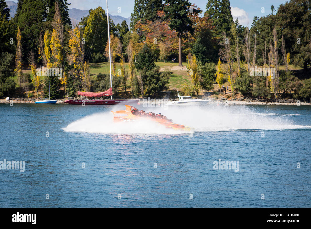 Jet-boat, lake Wakatipu, Queenstown Stock Photo - Alamy