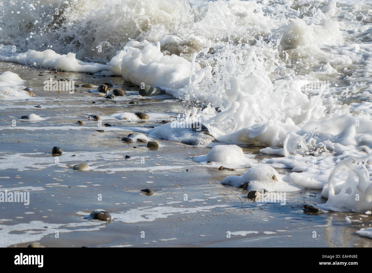 Hope Ranch shore break Stock Photo - Alamy