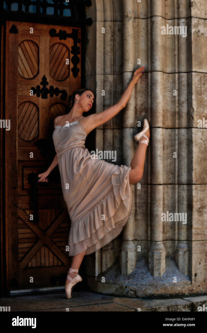ballerina's elegant dance Stock Photo - Alamy