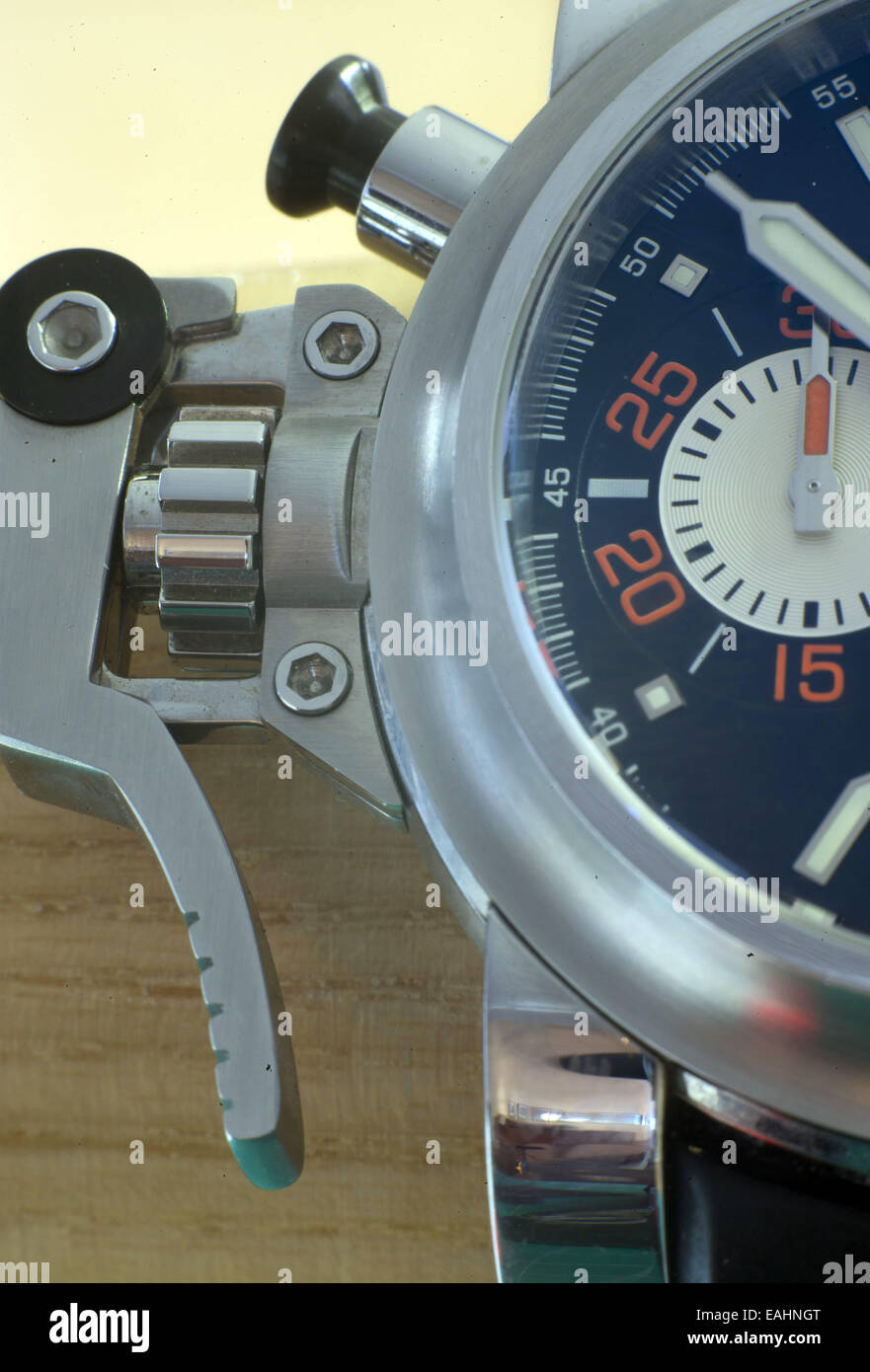 Los Angeles, CALIFORNIA, USA. 16th Nov, 2014. Picture of a Graham Watch ...