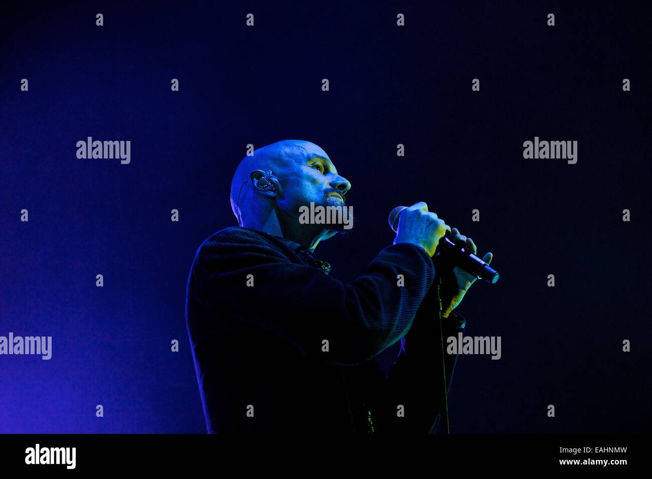 Glasgow, UK. 15th Nov, 2014. Tim Booth and James perform live at ...