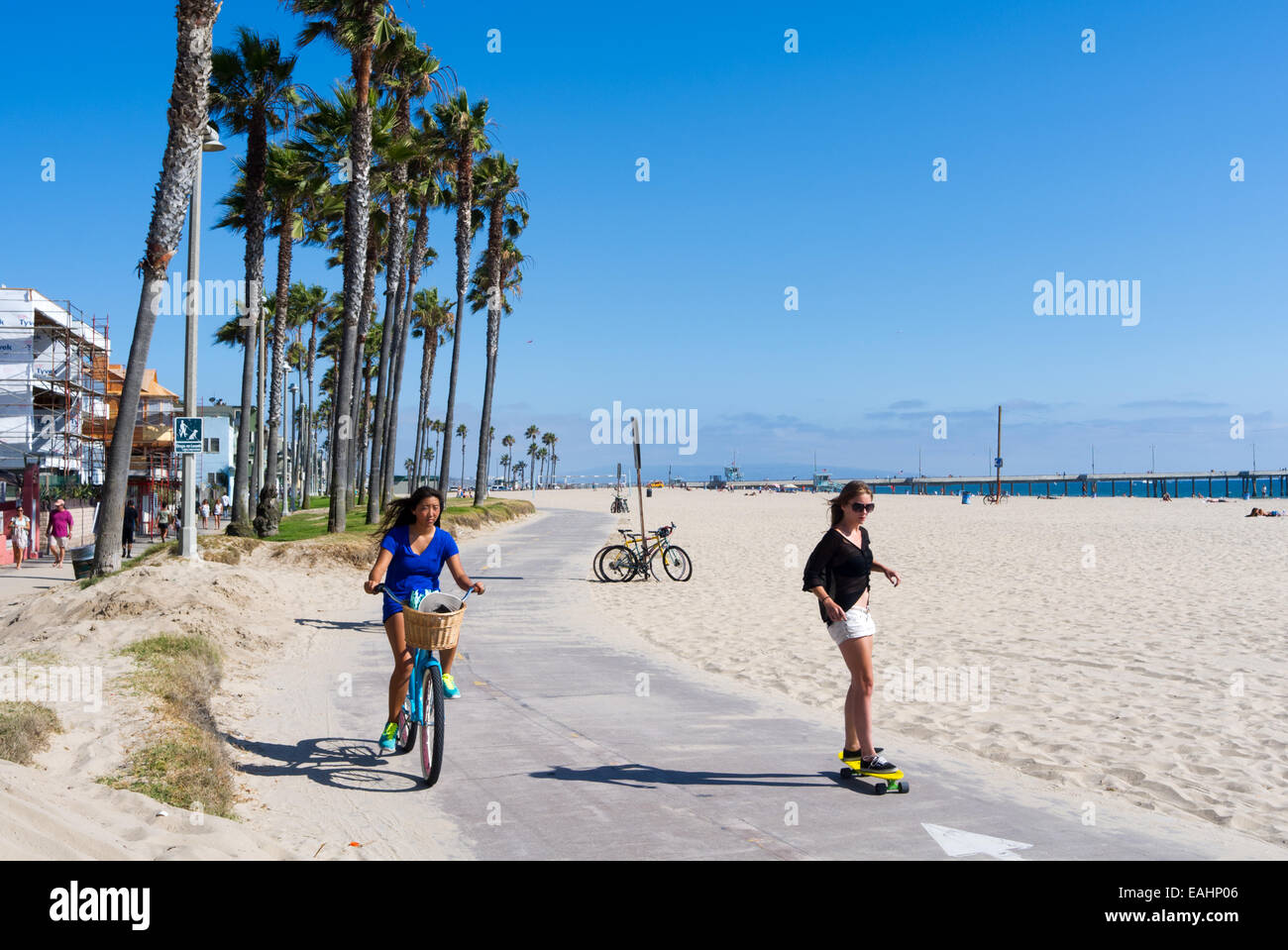 Venice beach hi-res stock photography and images - Alamy