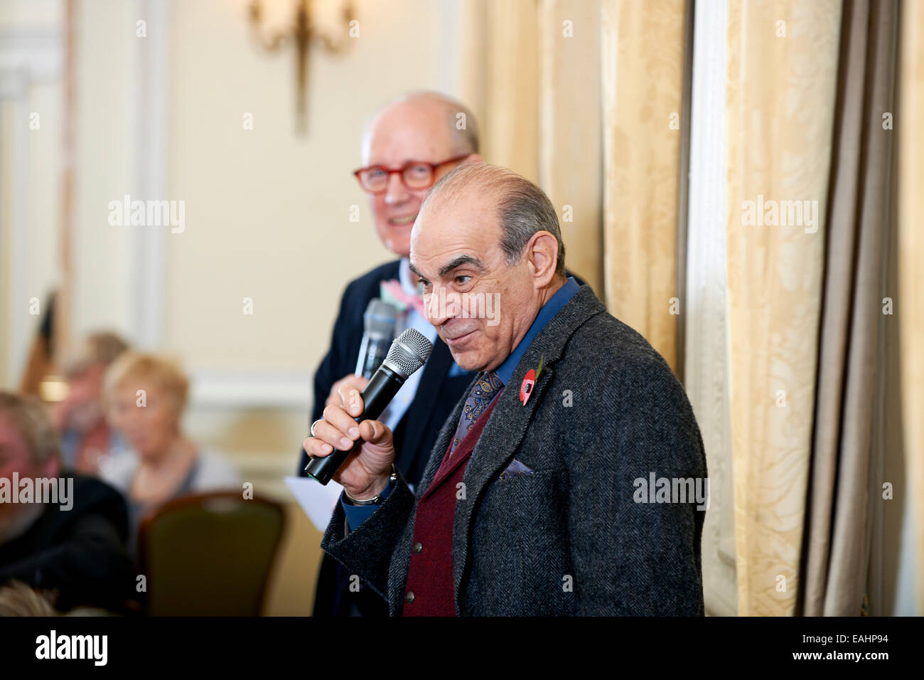 David Suchet & Geoffrey Wansell at the Oldie Literary Lunch 11-11-14 ...