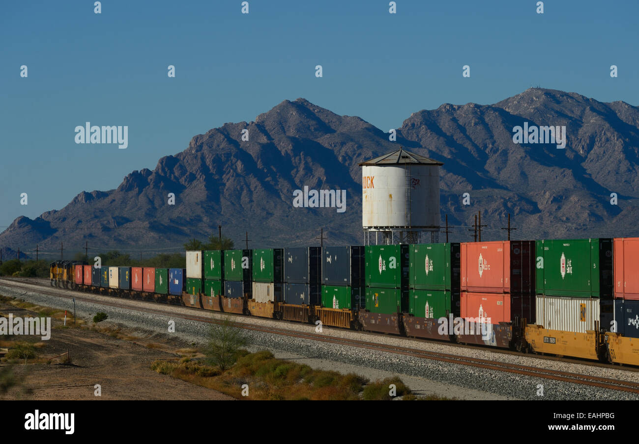 Red rock historic railroad hi-res stock photography and images - Alamy