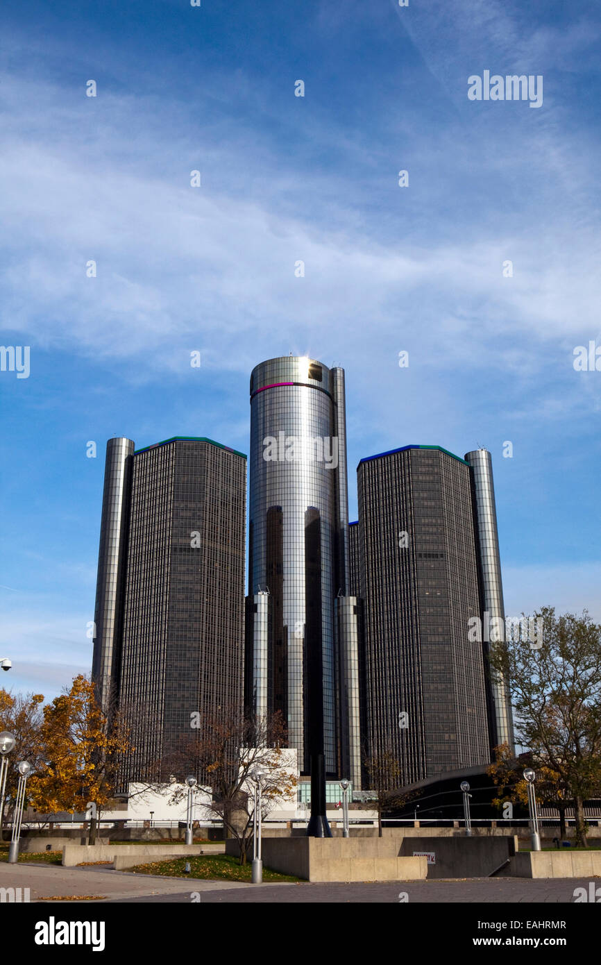 A view of the General Motors headquarters in downtown Detroit Stock ...