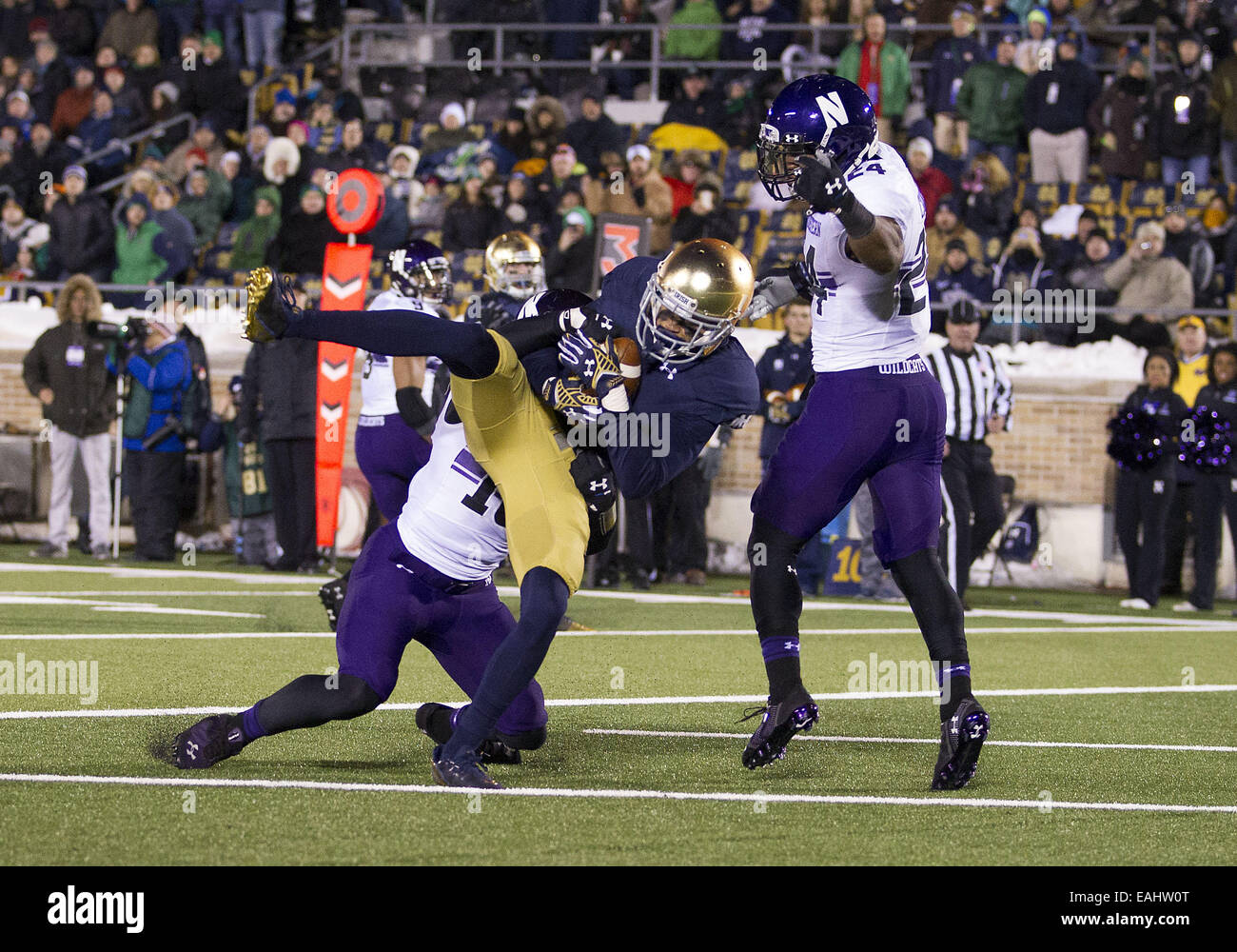 Overtime. 15th Nov, 2014. Notre Dame wide receiver William Fuller (7 ...