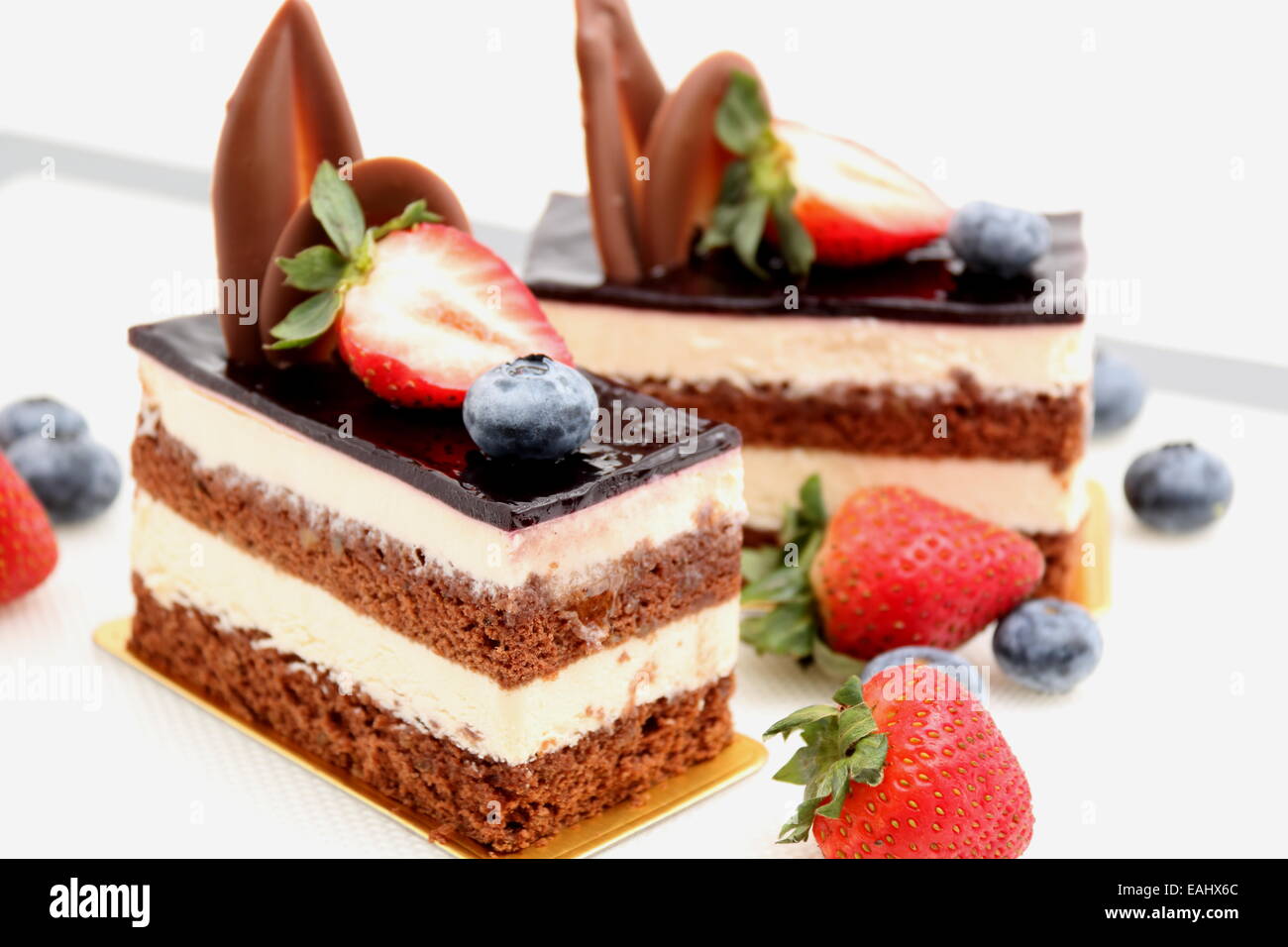 chocolate cake with strawberry on white backgrond Stock Photo - Alamy
