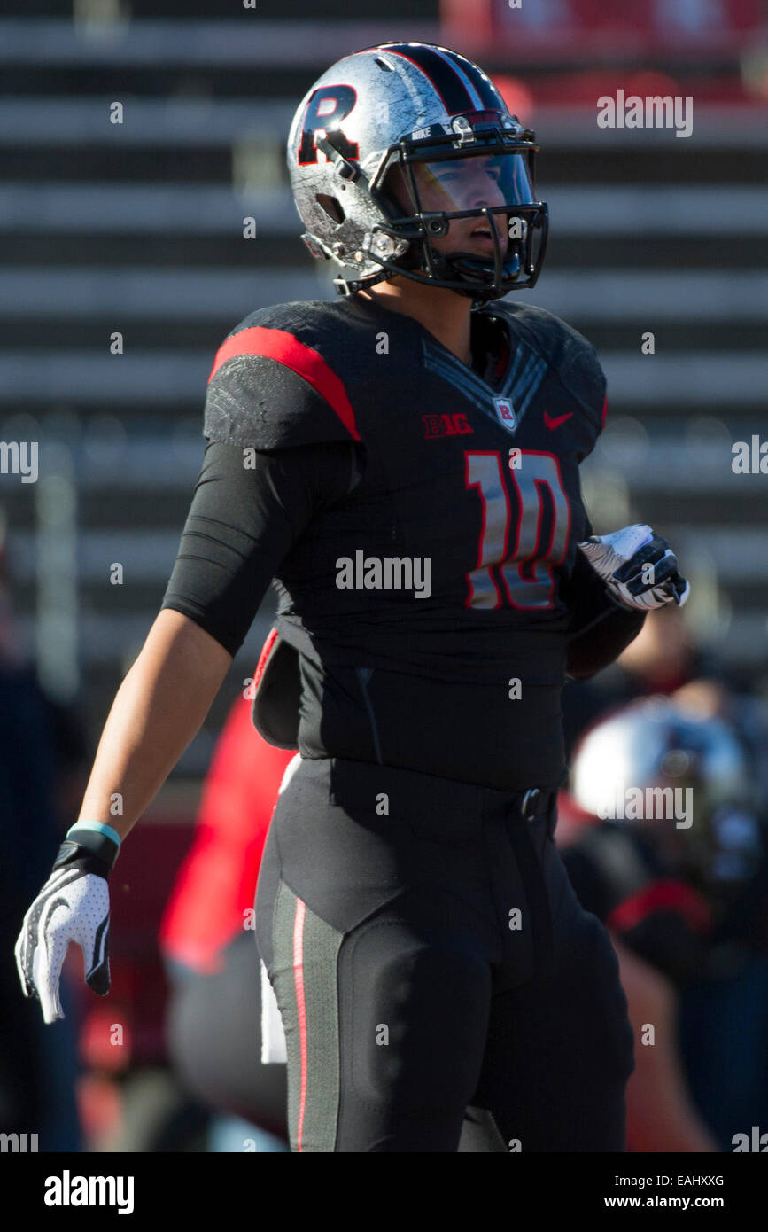 Rutgers scarlet knights quarterback gary nova 10 hi-res stock ...