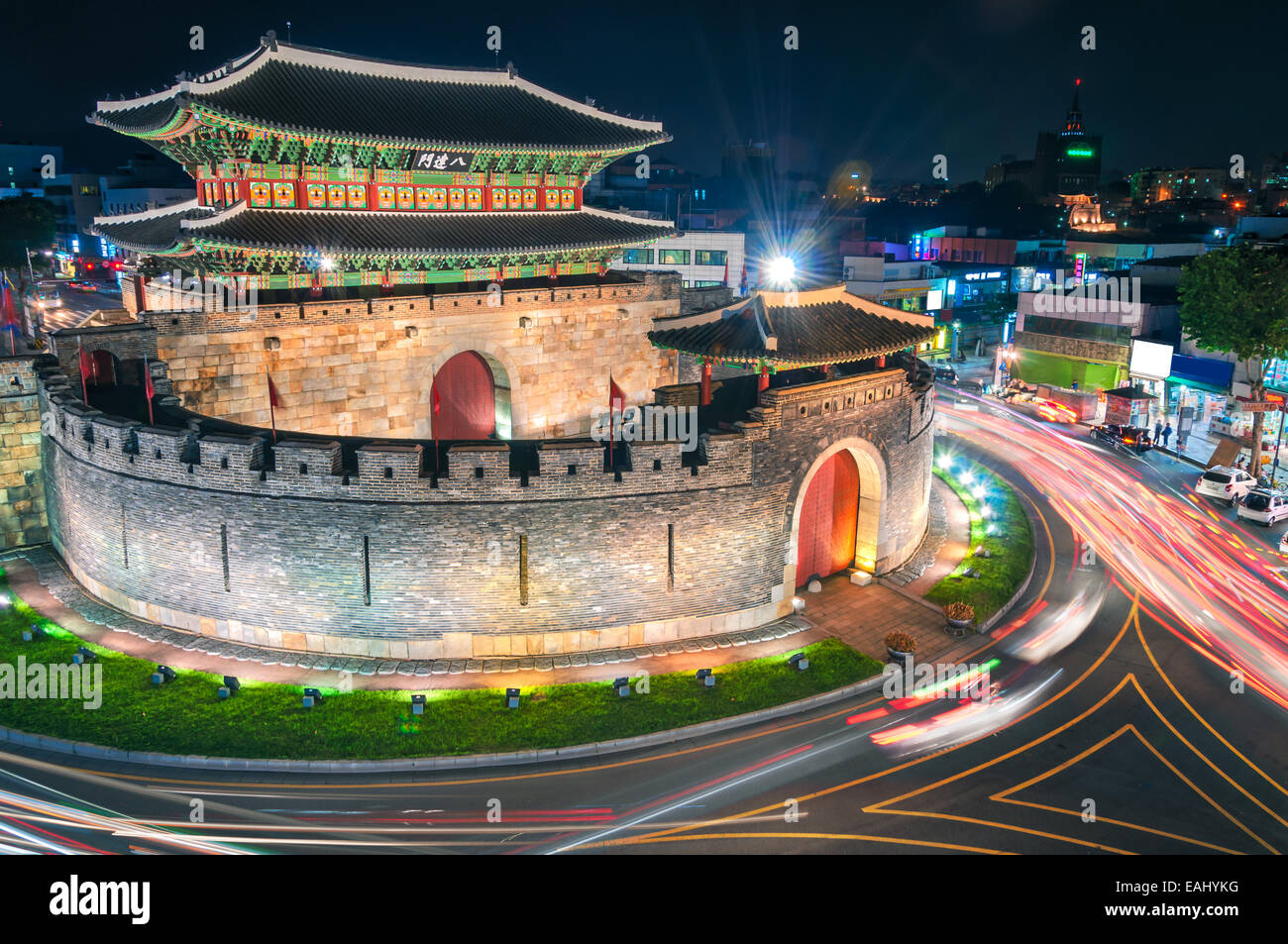 Paldalmun gate architecture hi-res stock photography and images - Alamy