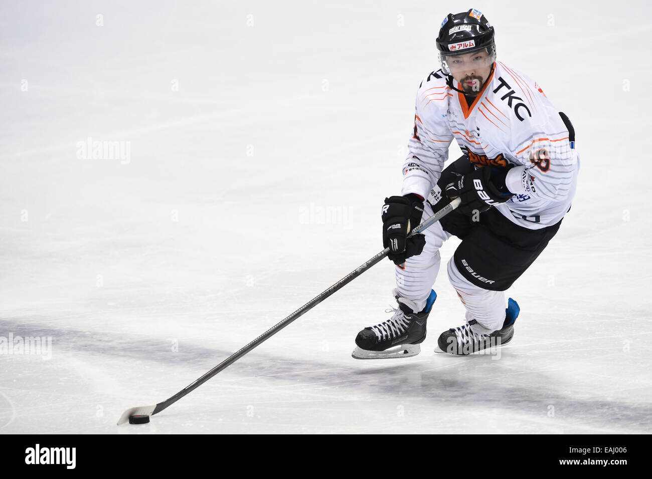 Saito Tetsuya (Icebucks), NOVEMBER 15, 2014 Ice Hockey : Asia League ...