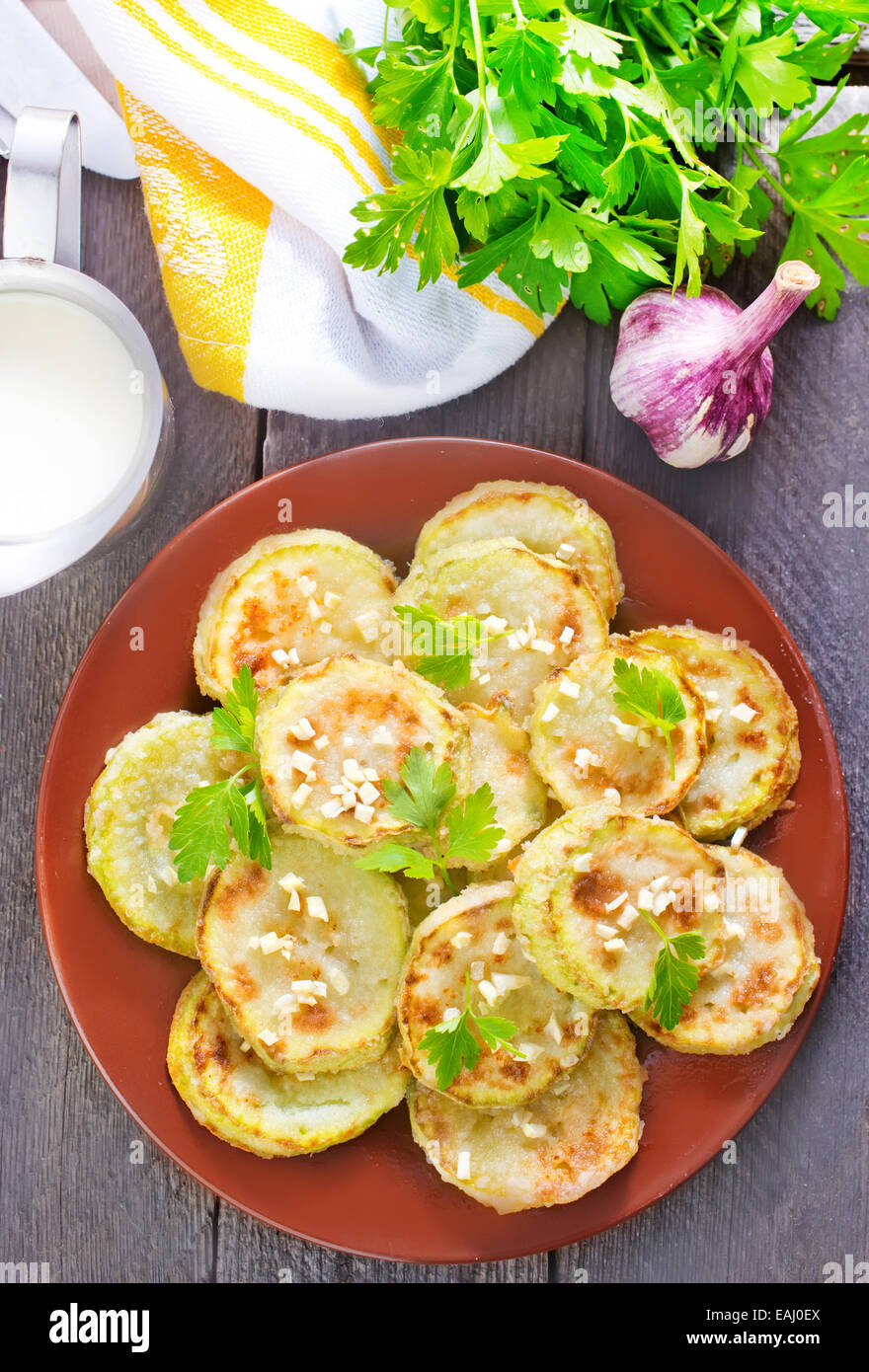 Fried marrow hi-res stock photography and images - Alamy