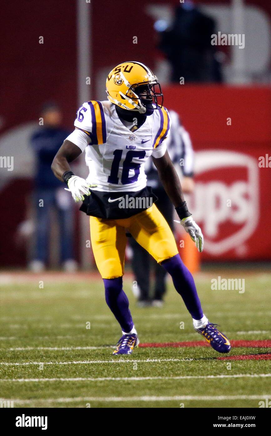 Fayetteville, Arkansas, USA. 15th Nov, 2014. LSU defensive back Tre ...