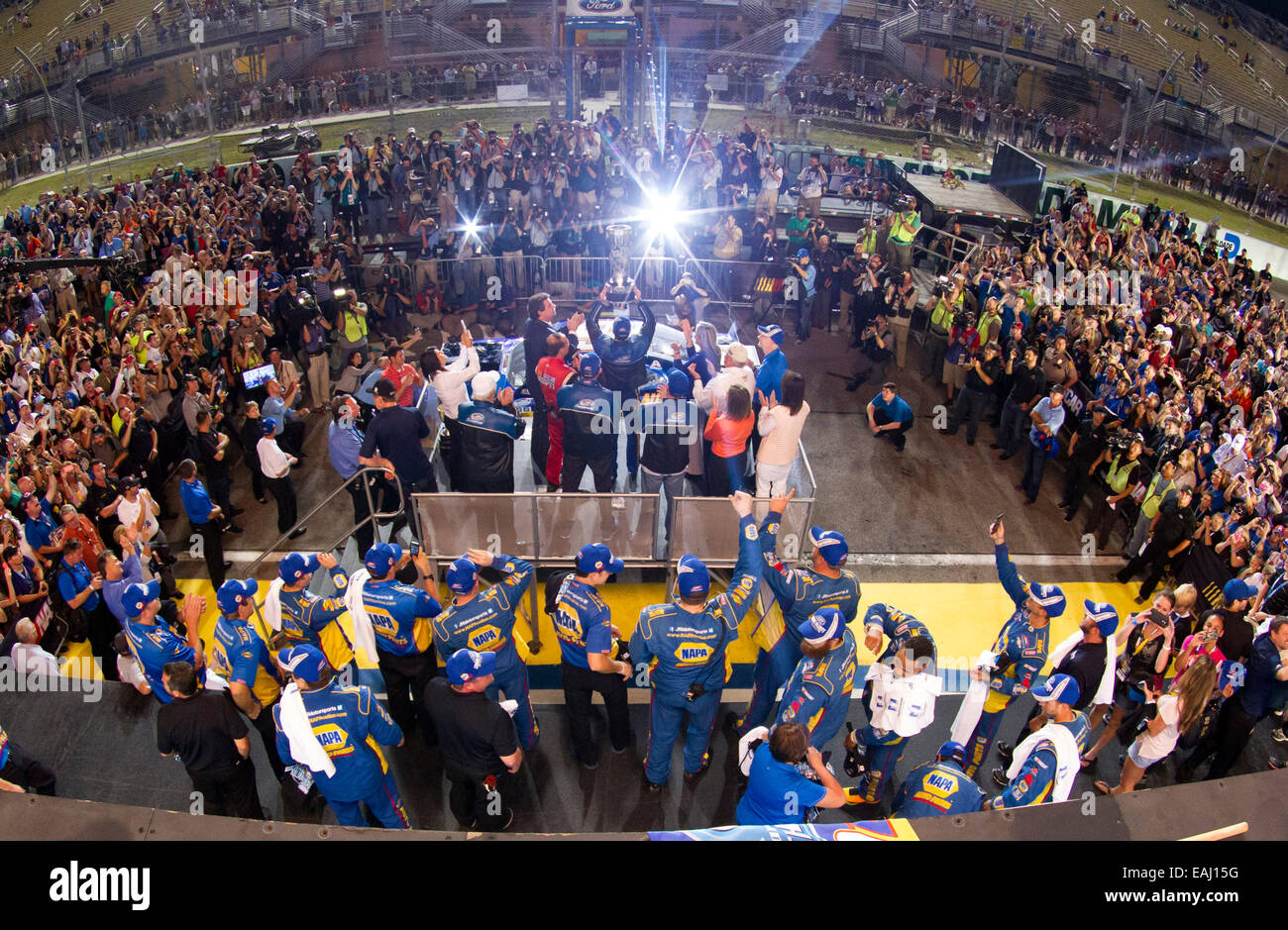 Homestead, FL, USA. 15th Nov, 2014. Chase Elliott (9) wins the NASCAR ...