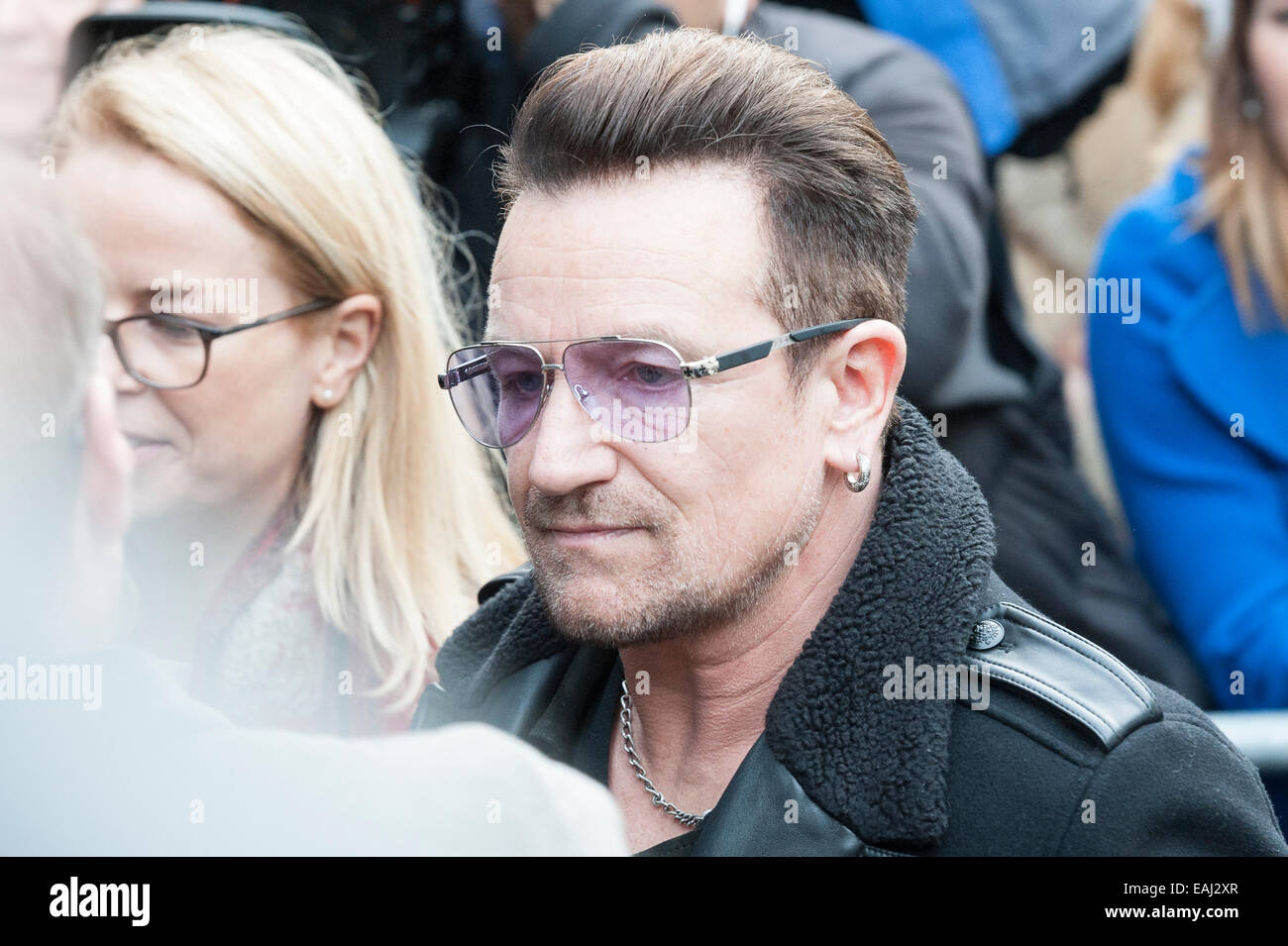 Basing Street, London, UK. 15th November 2014. Artists arrive at Sarm ...
