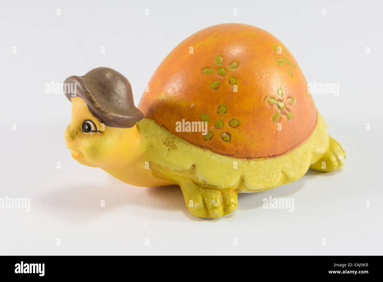 Turtle shell hat hi-res stock photography and images - Alamy