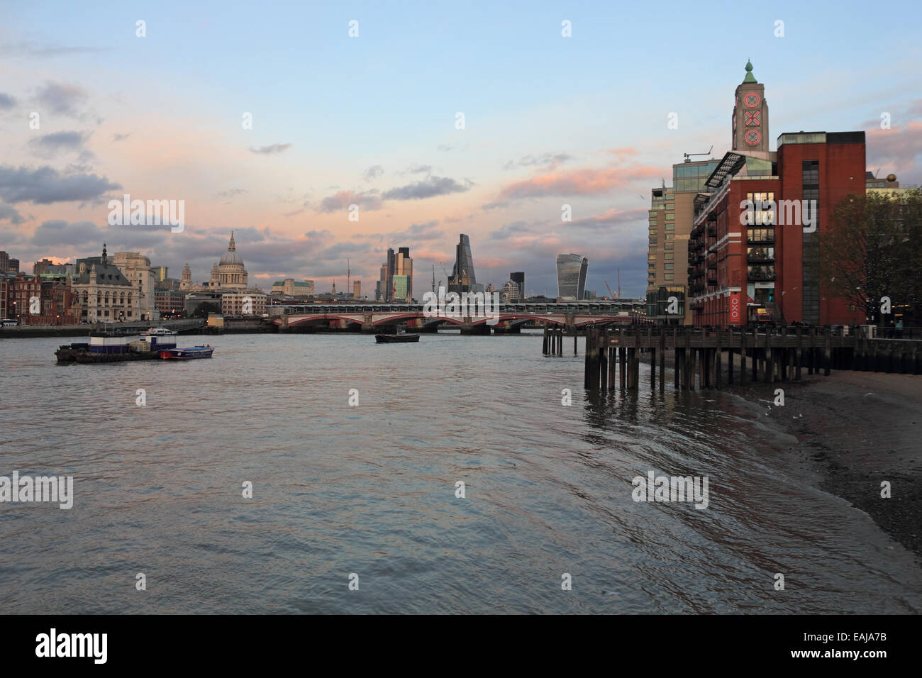 Dusk on the Thames embankment in London, England, UK Stock Photo - Alamy