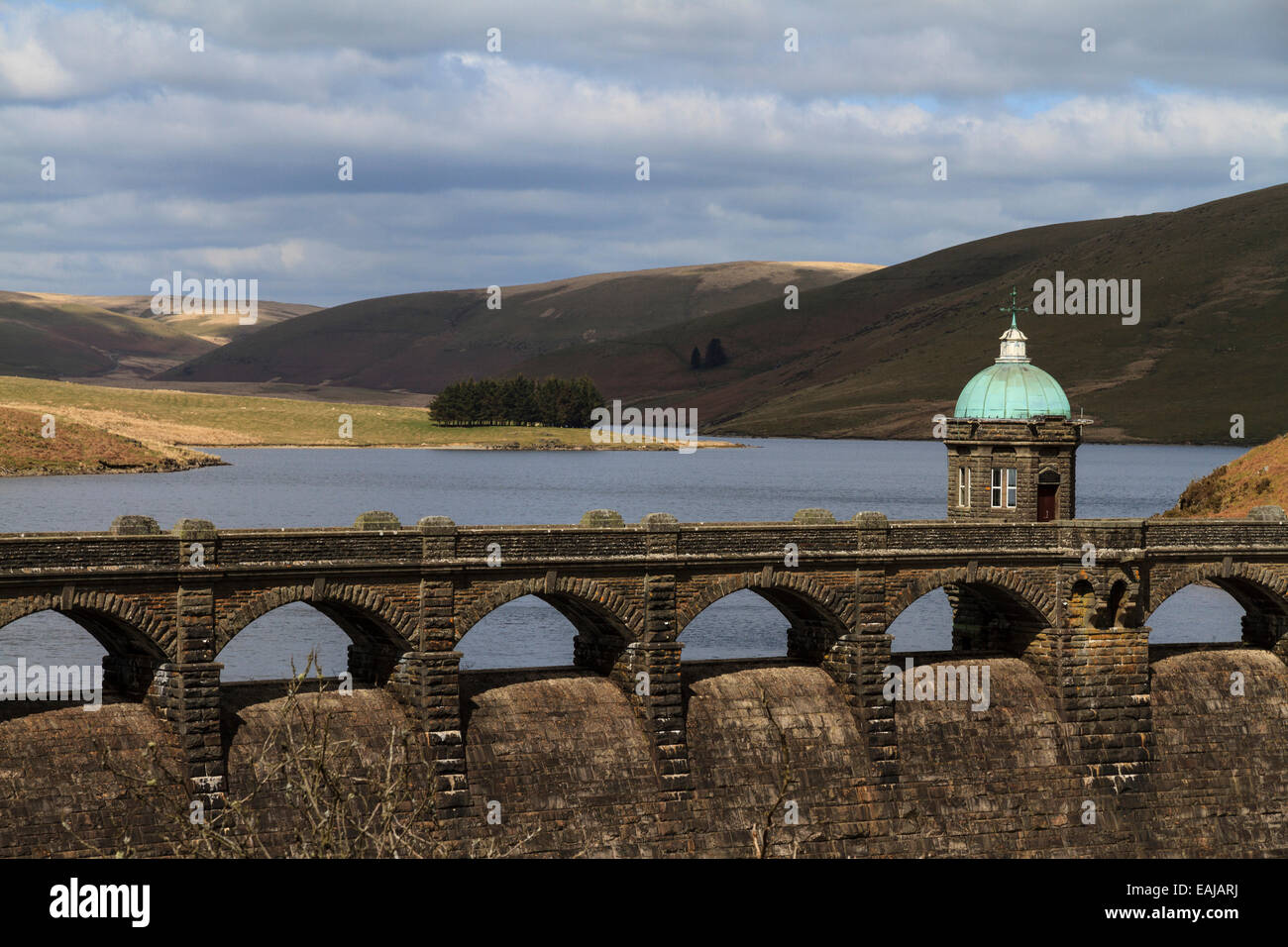A view of the Craig Goch dam in the Elan Valley, mid Wales Stock Photo ...