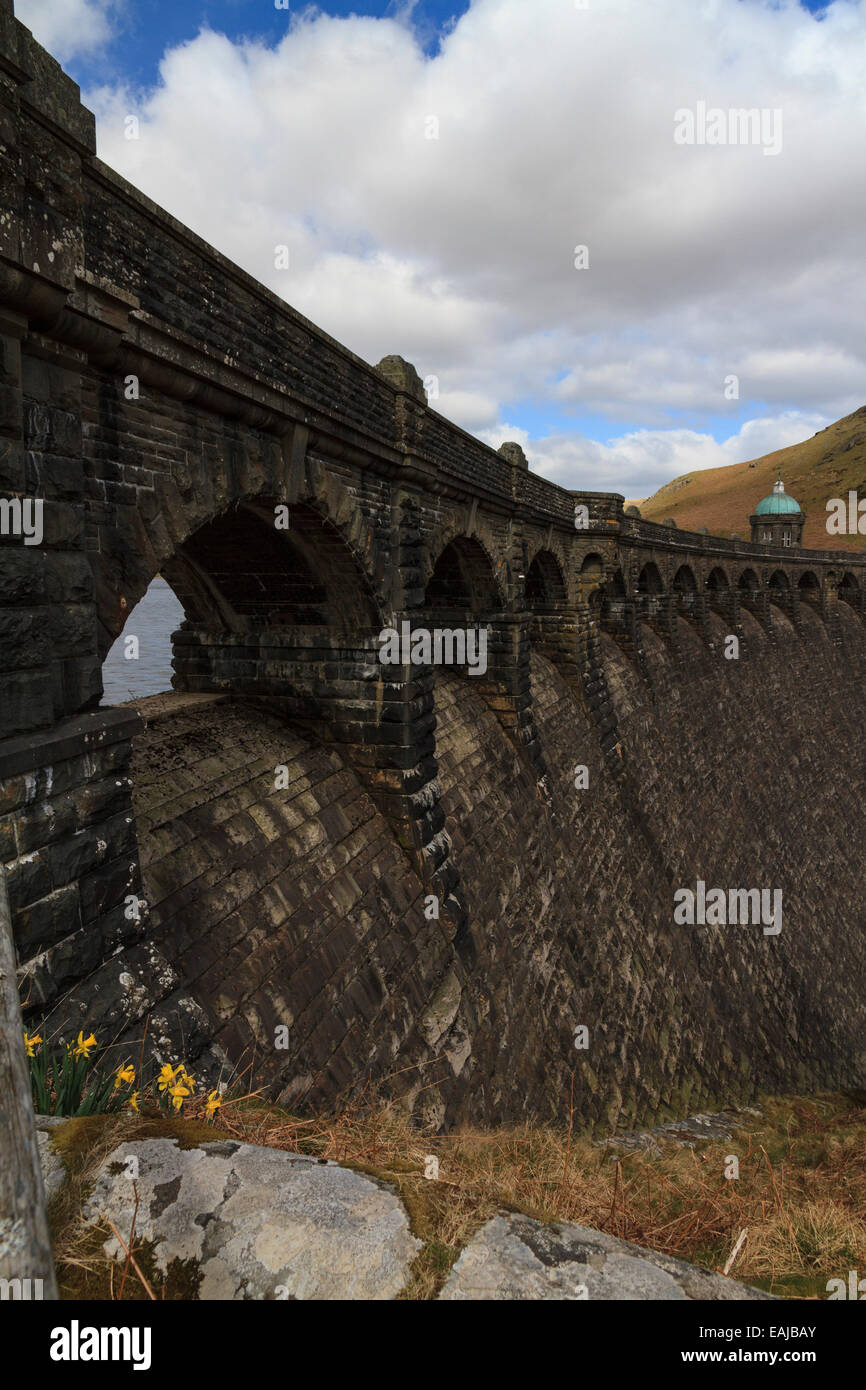 A view of the Craig Goch dam in the Elan Valley, mid Wales Stock Photo ...