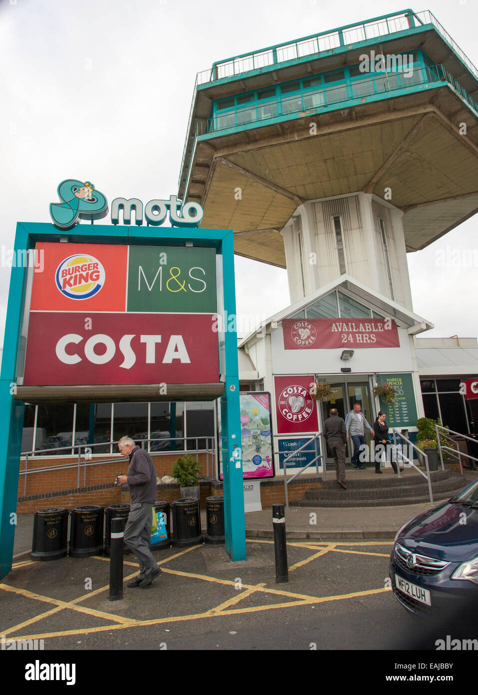 Lancaster (forton) services m6 hi-res stock photography and images - Alamy