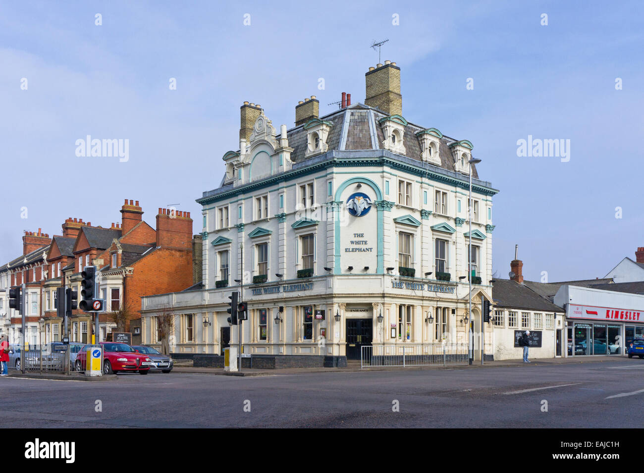 The white elephant pub hi-res stock photography and images - Alamy