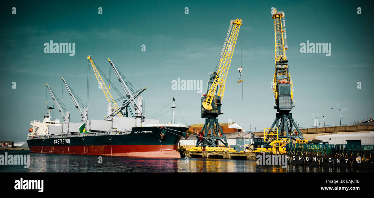 Sunderland docks hi-res stock photography and images - Alamy