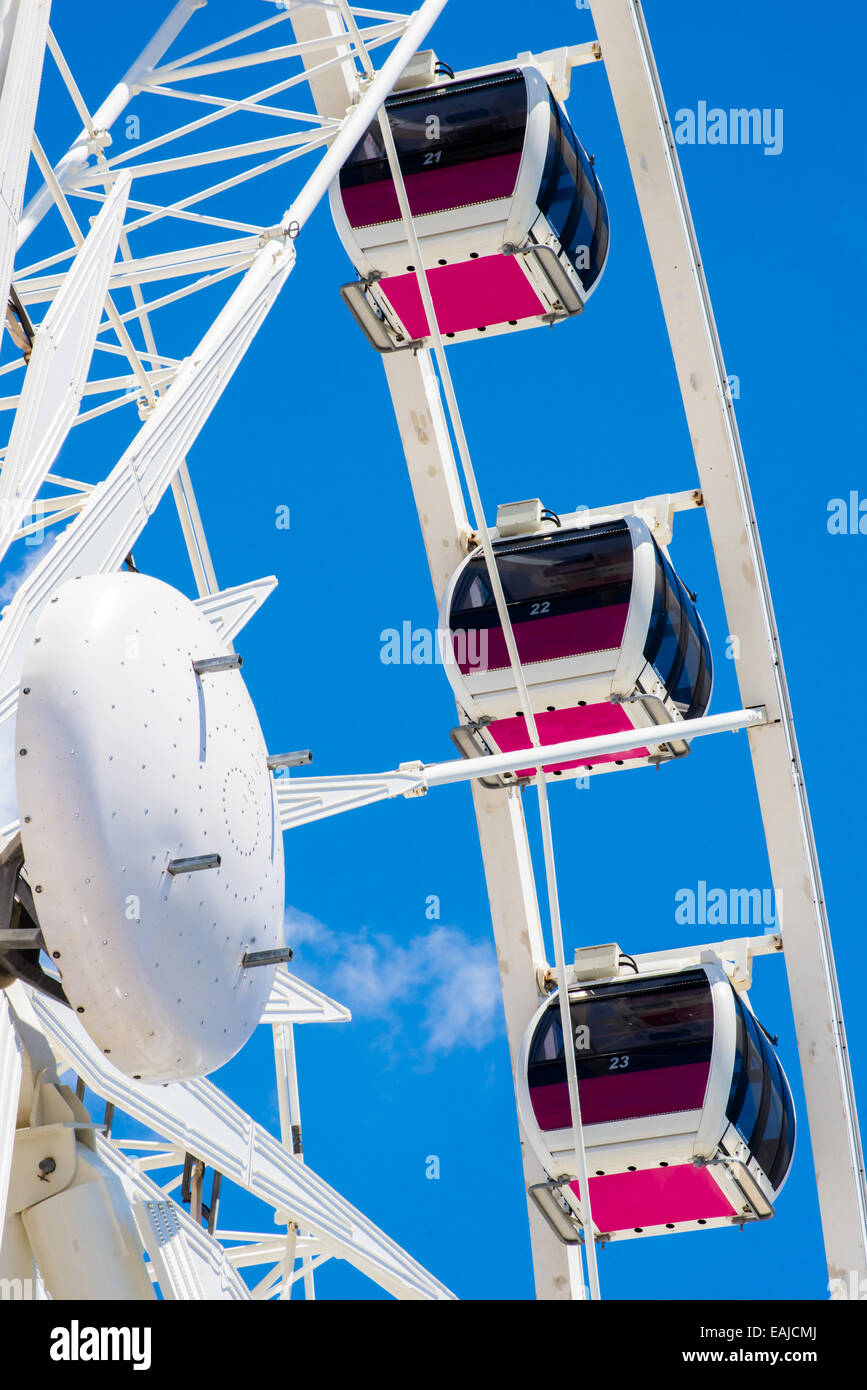 Ferris wheel frame hi-res stock photography and images - Alamy