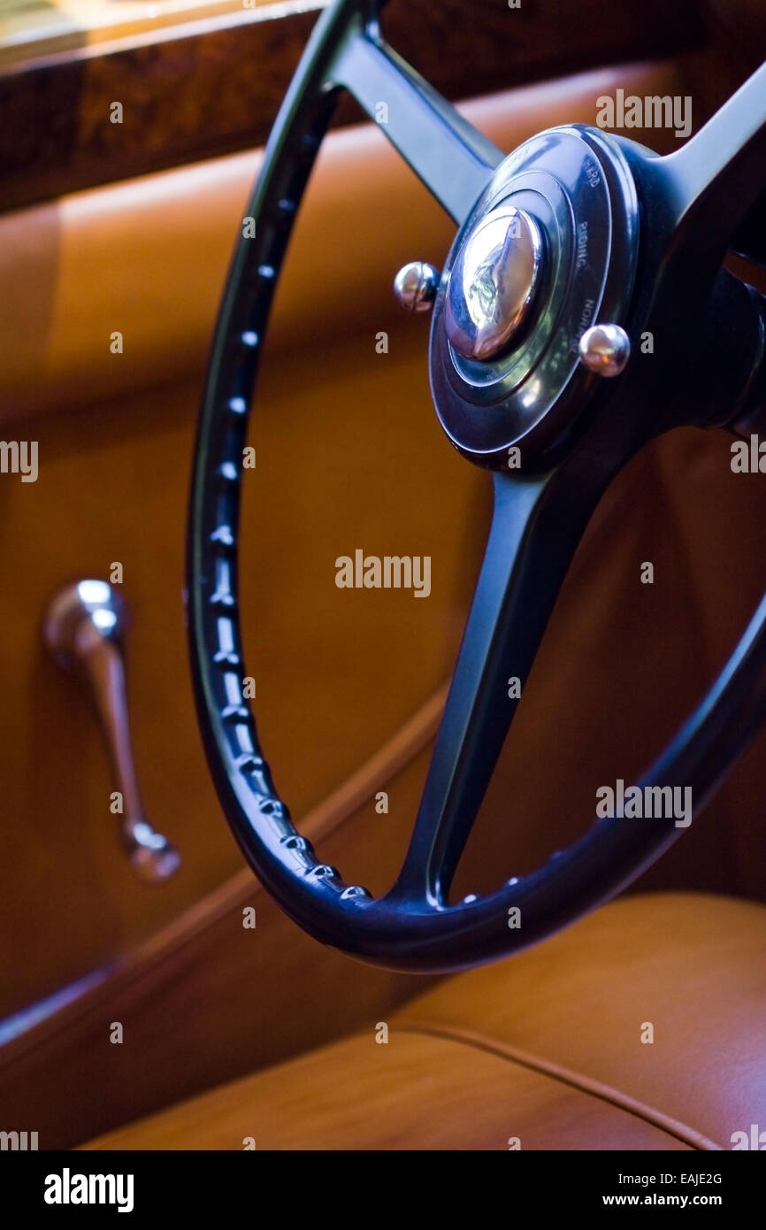 Oldtimer car steering wheel hi-res stock photography and images - Alamy