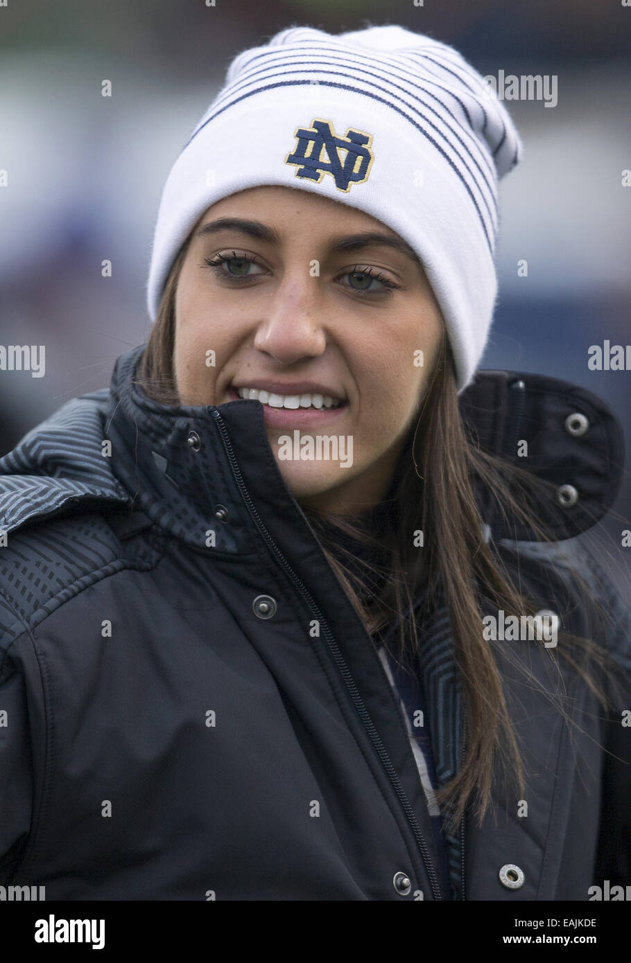 Overtime. 15th Nov, 2014. Notre Dame cheerleader performs during NCAA ...