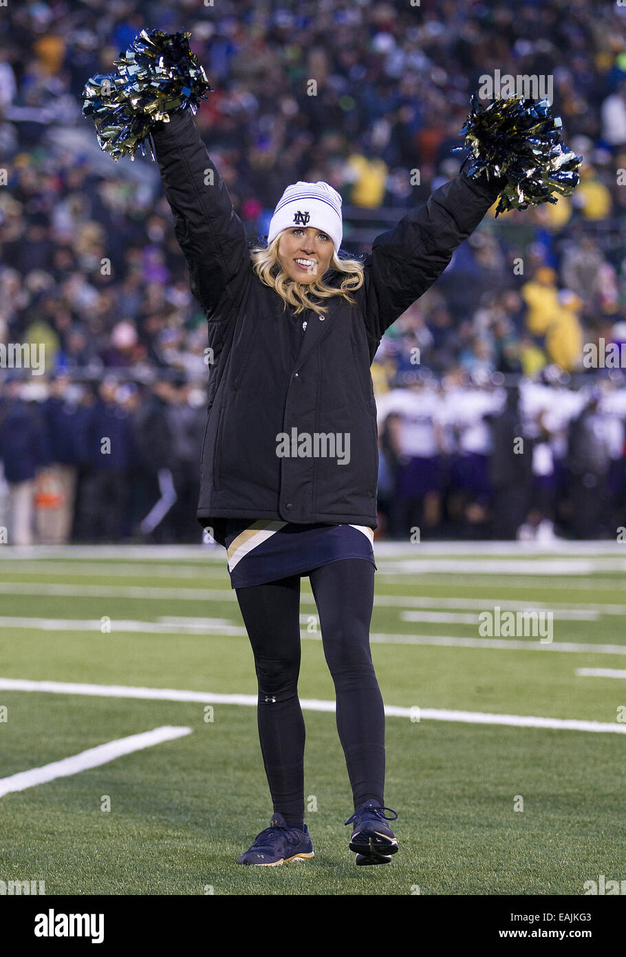 Overtime. 15th Nov, 2014. Notre Dame cheerleader Molly Mohr performs ...