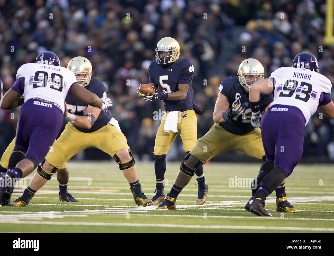 Overtime. 15th Nov, 2014. Notre Dame quarterback Everett Golson (5 ...