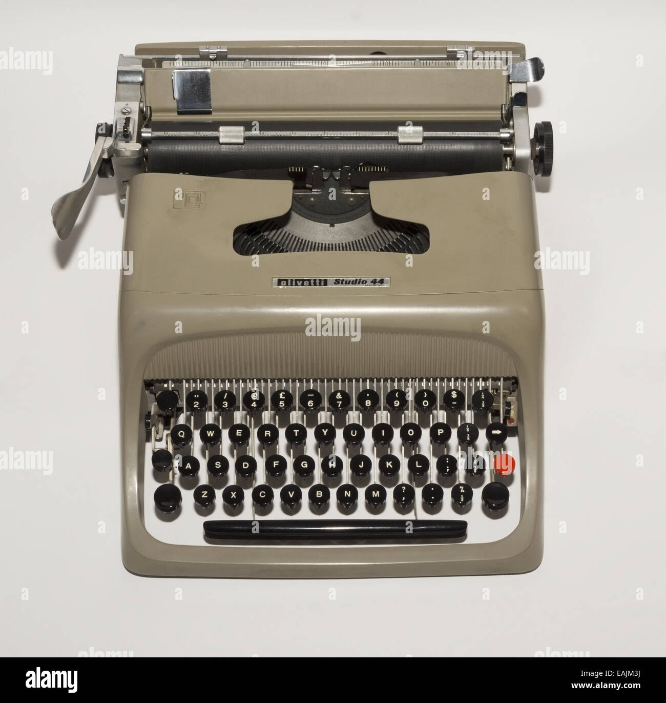 Olivetti Studio 44 typewriter Stock Photo - Alamy
