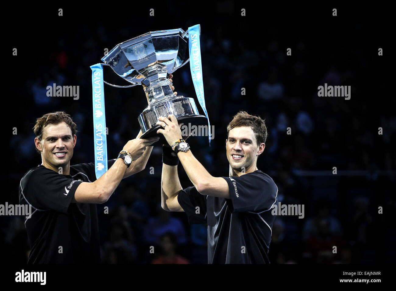 The doubles winners trophy hi-res stock photography and images - Alamy