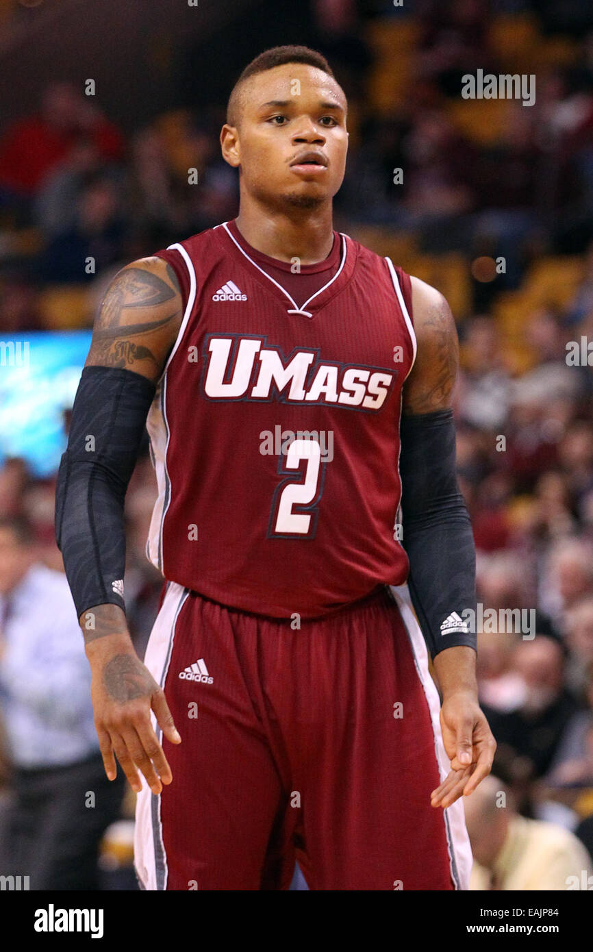 November 16, 2014: Massachusetts Minutemen guard Derrick Gordon (2 ...
