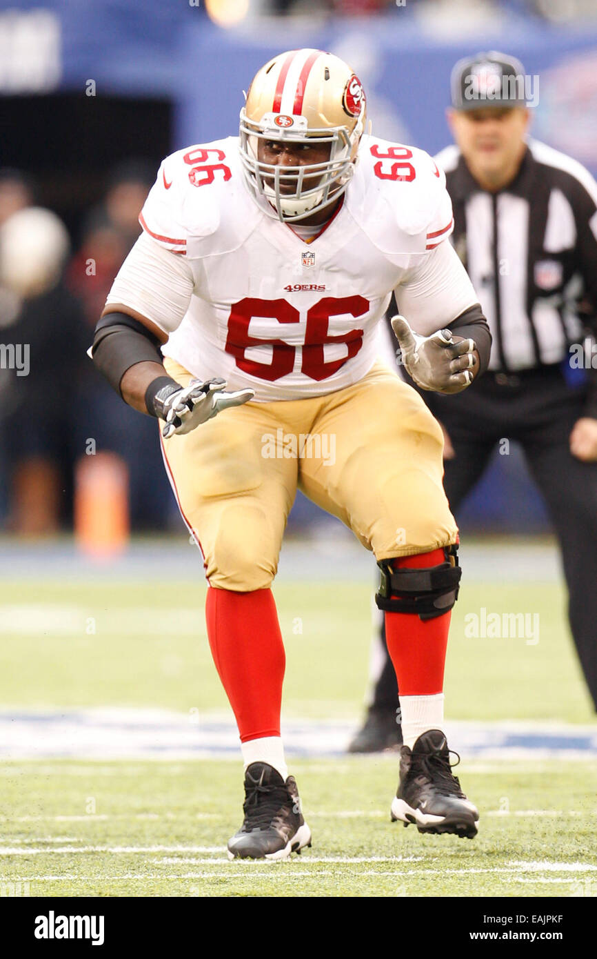 Sport football action marcus martin hi-res stock photography and images ...